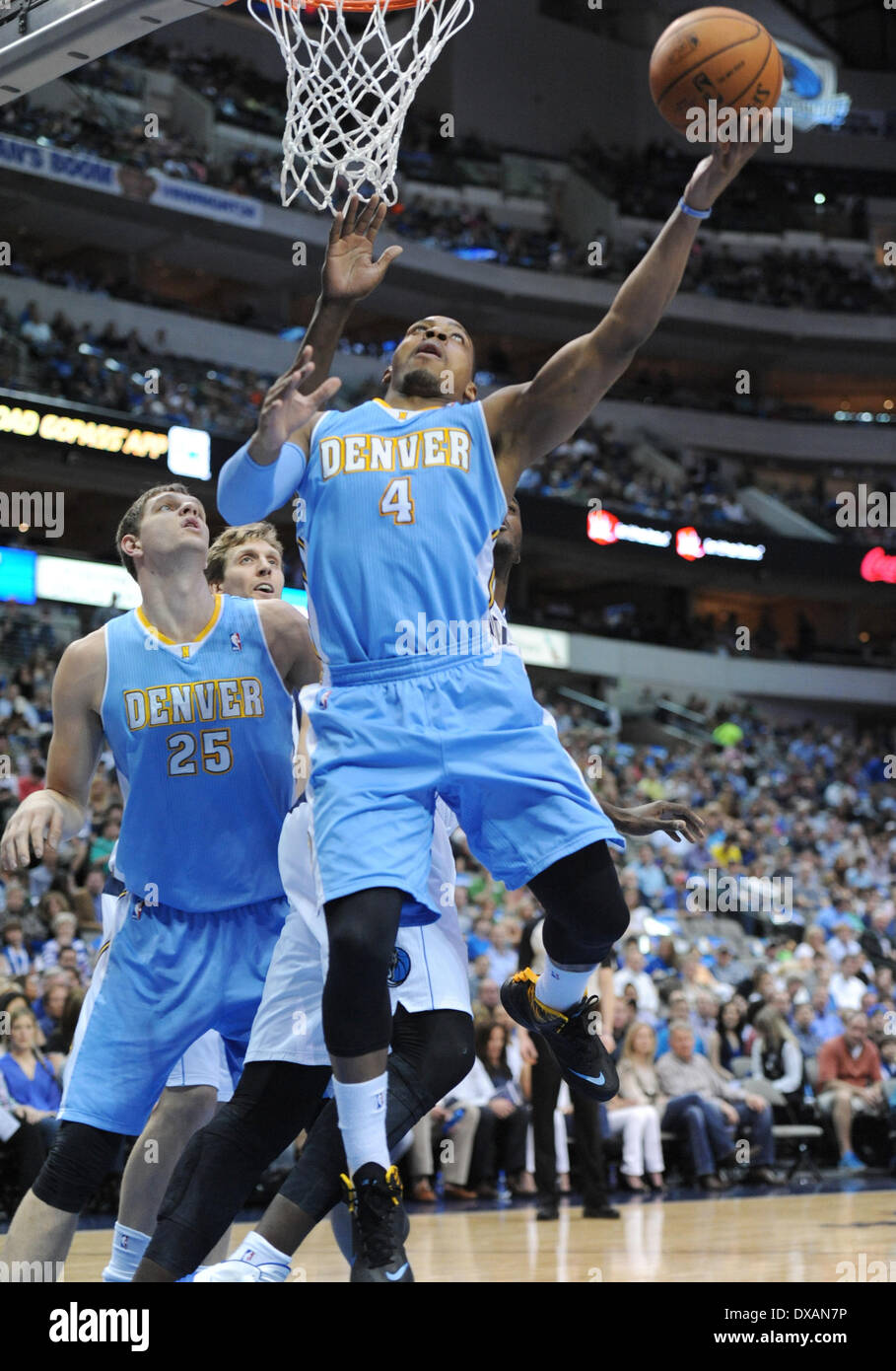Dallas, Texas, USA. Mar 21, 2014: Denver Nuggets guard Randy Foye #4 ...