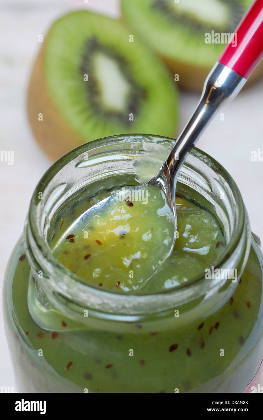 Chinese gooseberry hi-res stock photography and images - Alamy