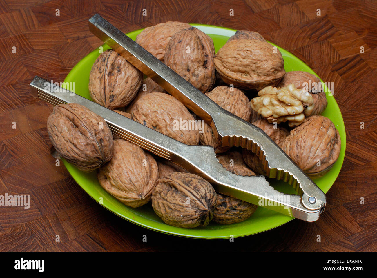 Walnut colour hi-res stock photography and images - Alamy