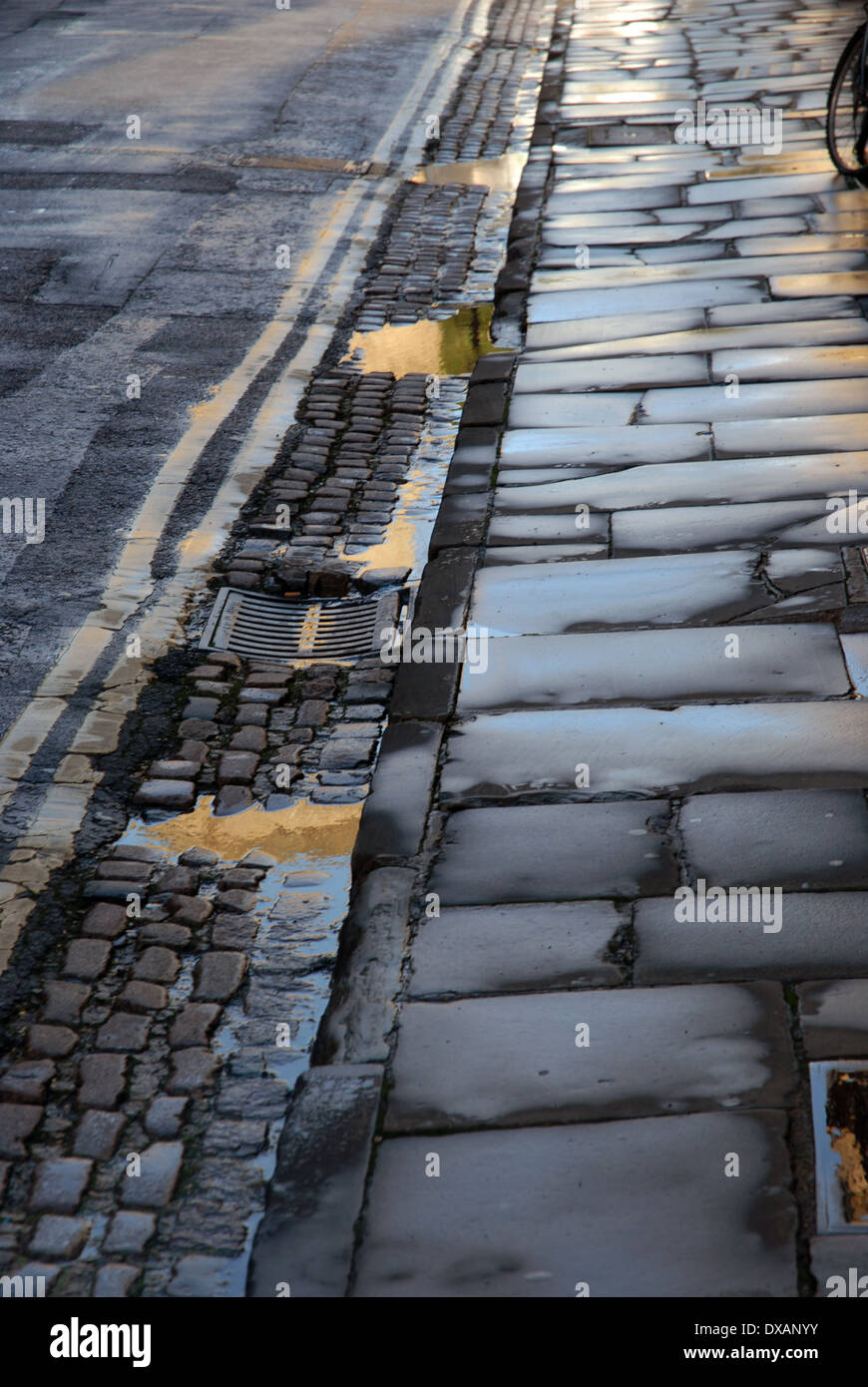 Merton Street Cobbled Surface, Oxford,, Oxfordshire, England, UK Stock ...