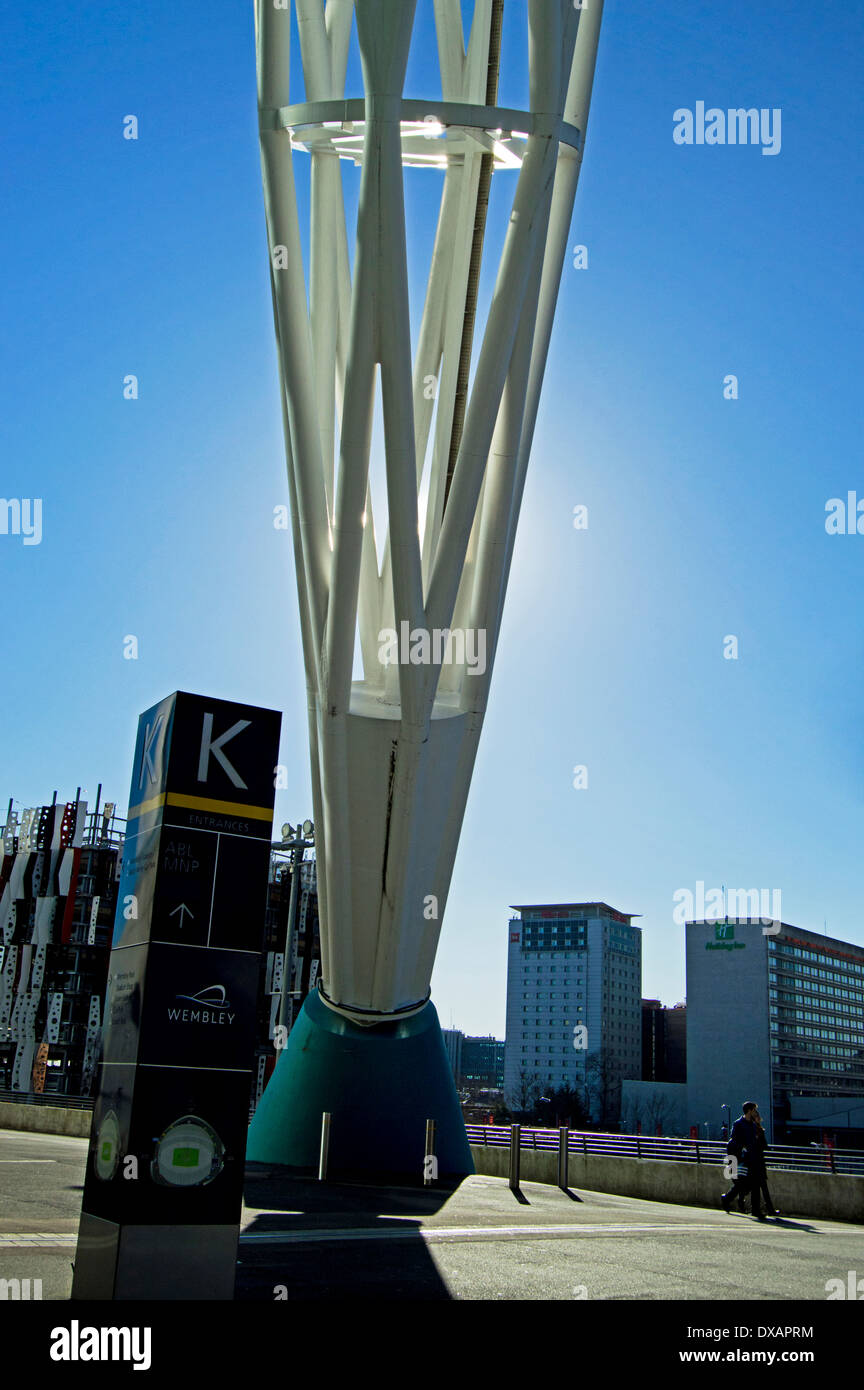 Retractable roof stadiums hi-res stock photography and images - Alamy