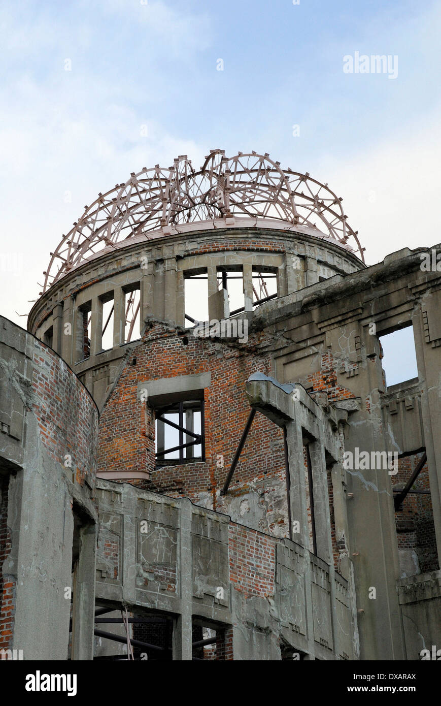 Atomic bomb hiroshima hi-res stock photography and images - Alamy