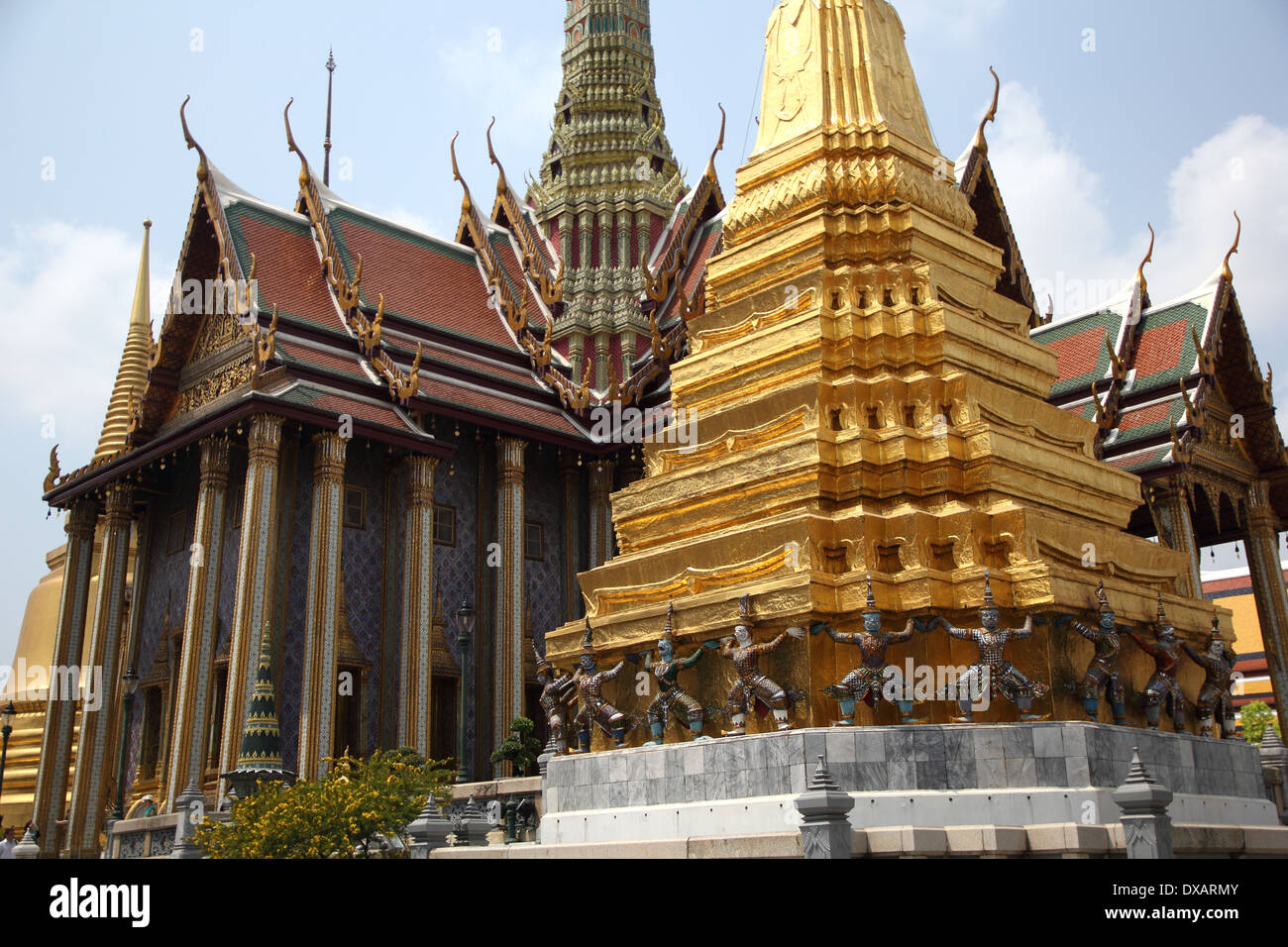 The Grand Palace, Wat Phra Kaew, Temple of the Emerald Buddha in Bangkok Stock Photo - Alamy