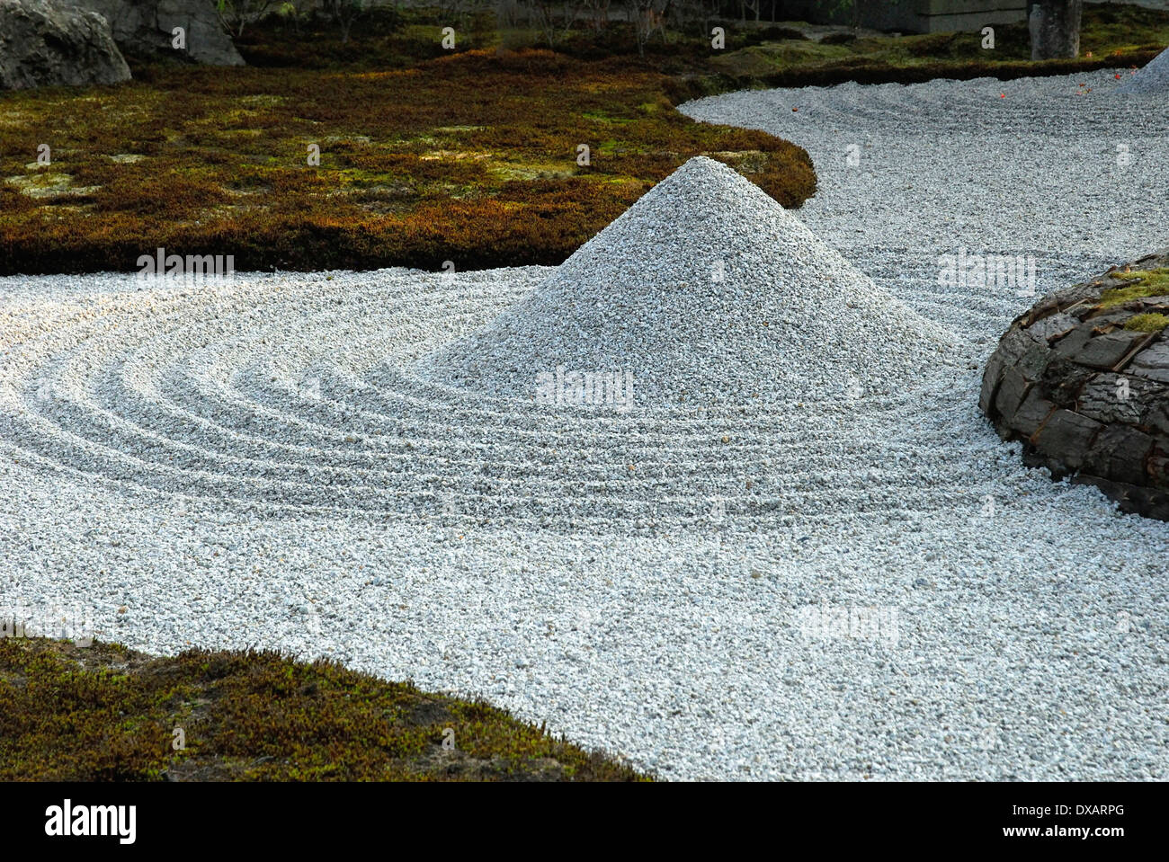 Stone garden, Kyoto Stock Photo - Alamy