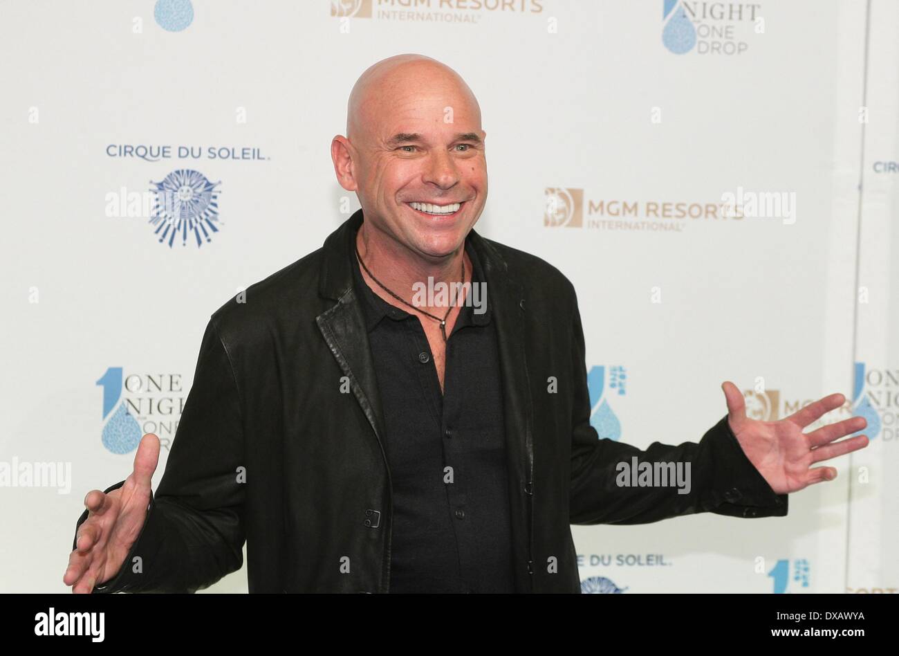 Guy laliberte one drop hi-res stock photography and images - Alamy