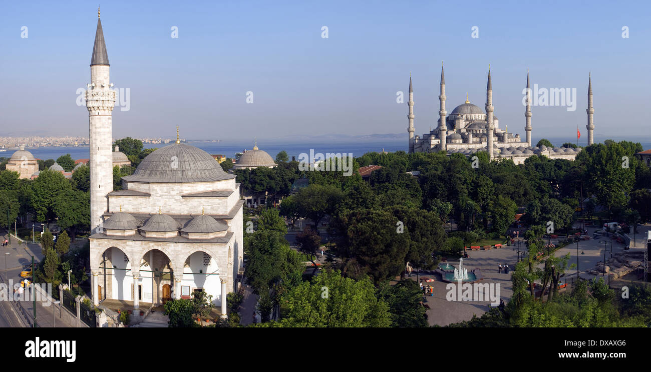 Sultanahmet square hi-res stock photography and images - Alamy