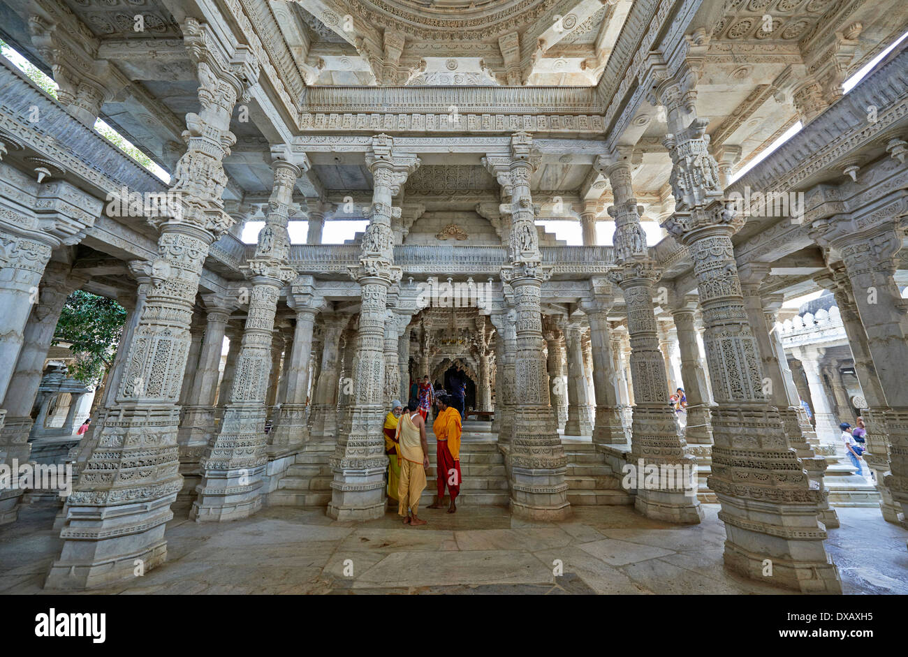 interior view of Jain Temple Ranakpur, Chaumukha Mandir, stone carving ...