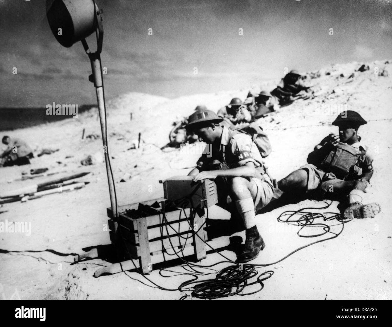 Royal navy uniform 1945 hi-res stock photography and images - Alamy