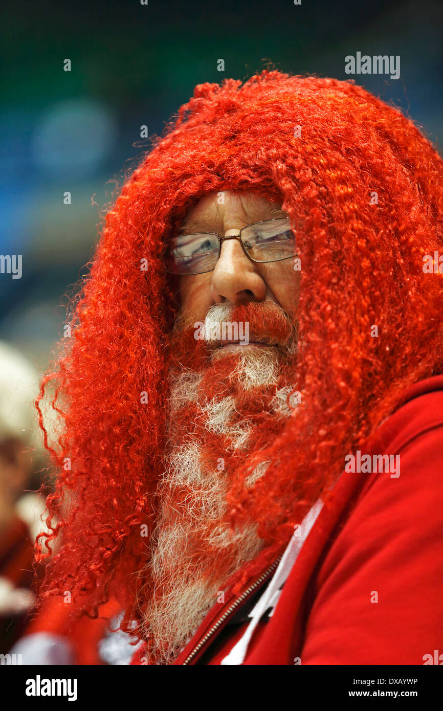 Beard Competition Birdcage