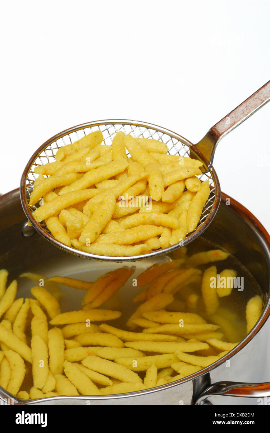 Spaetzle hi-res stock photography and images - Alamy