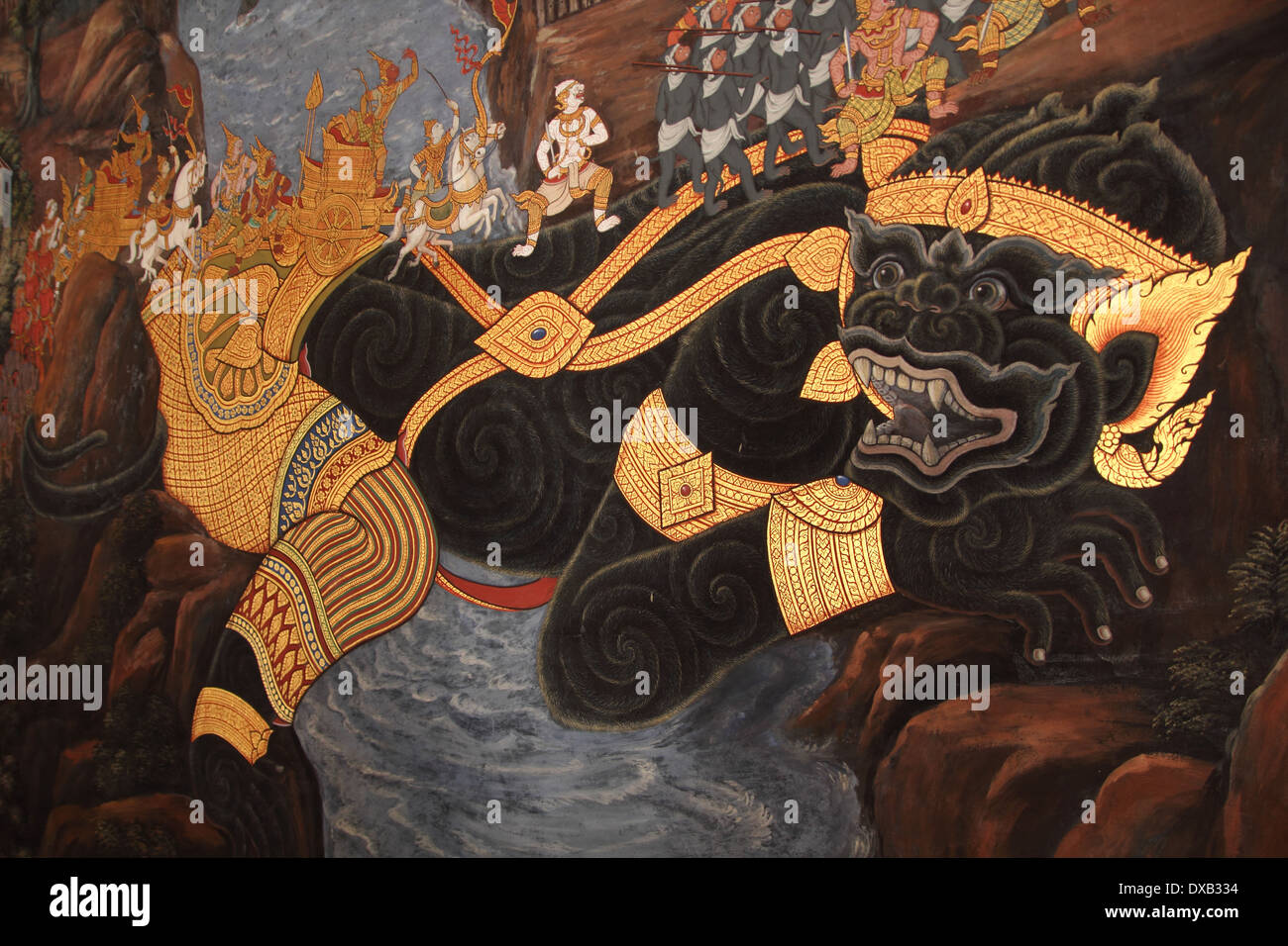 Ancient Ramayana wall mural at The Grand Palace temple in Bangkok ...