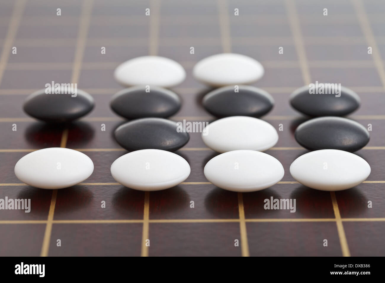 Go japanese boardgame hi-res stock photography and images - Alamy