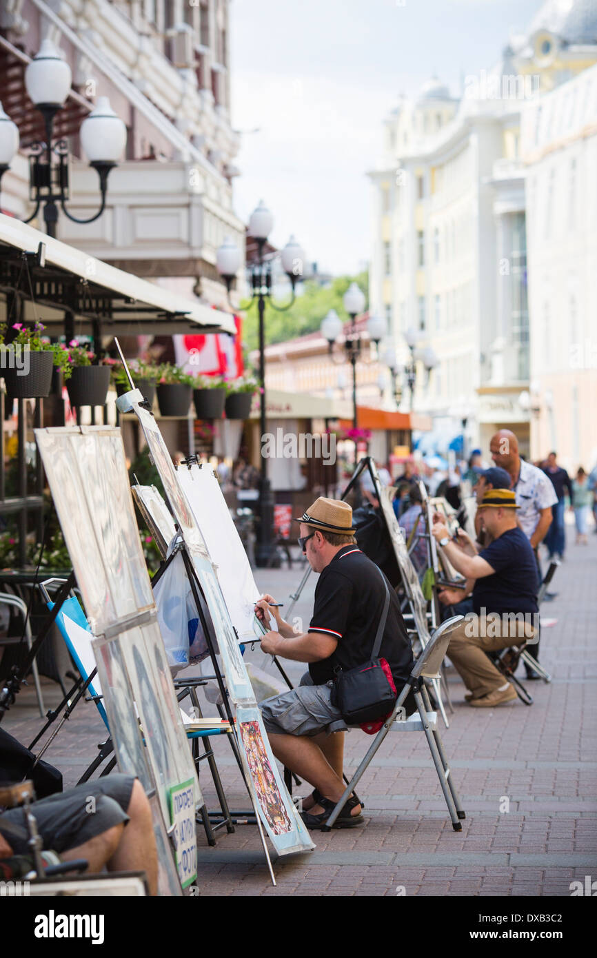 Pavement artists in Arbat street, Moscow, Russia Stock Photo - Alamy