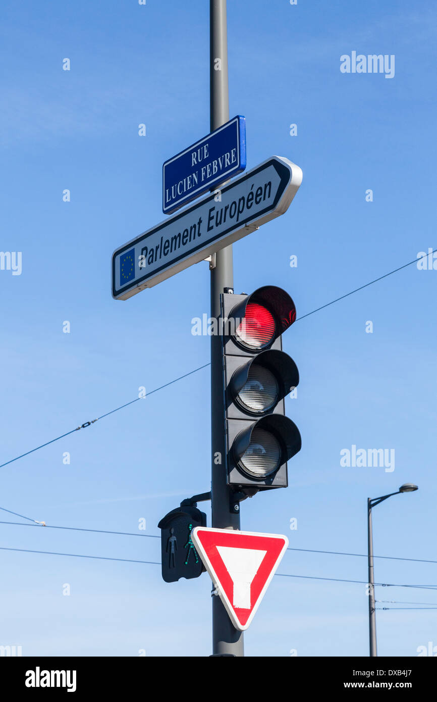 Red traffic light and sign to the European Parliament, Strasbourg ...