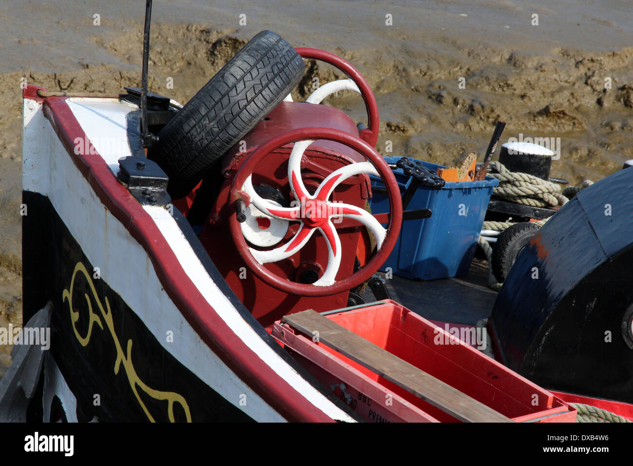 Section of a boat hi-res stock photography and images - Alamy