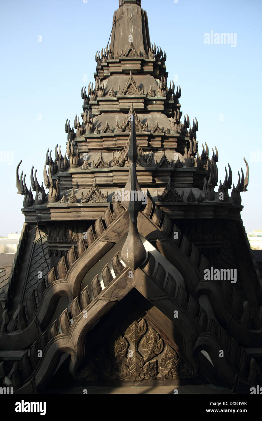 Black pagoda hi-res stock photography and images - Alamy