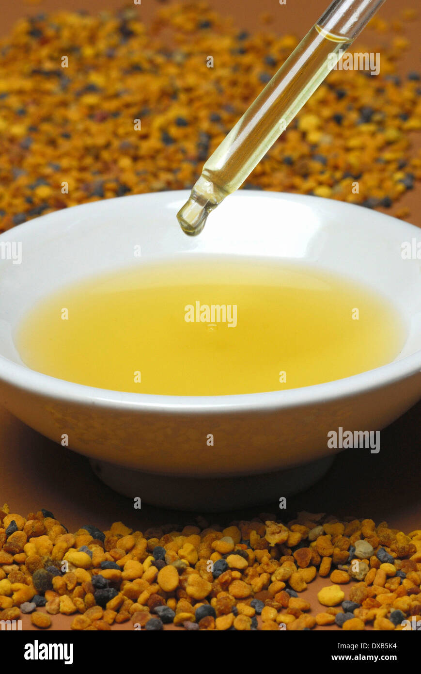 Propolis tincture hi-res stock photography and images - Alamy