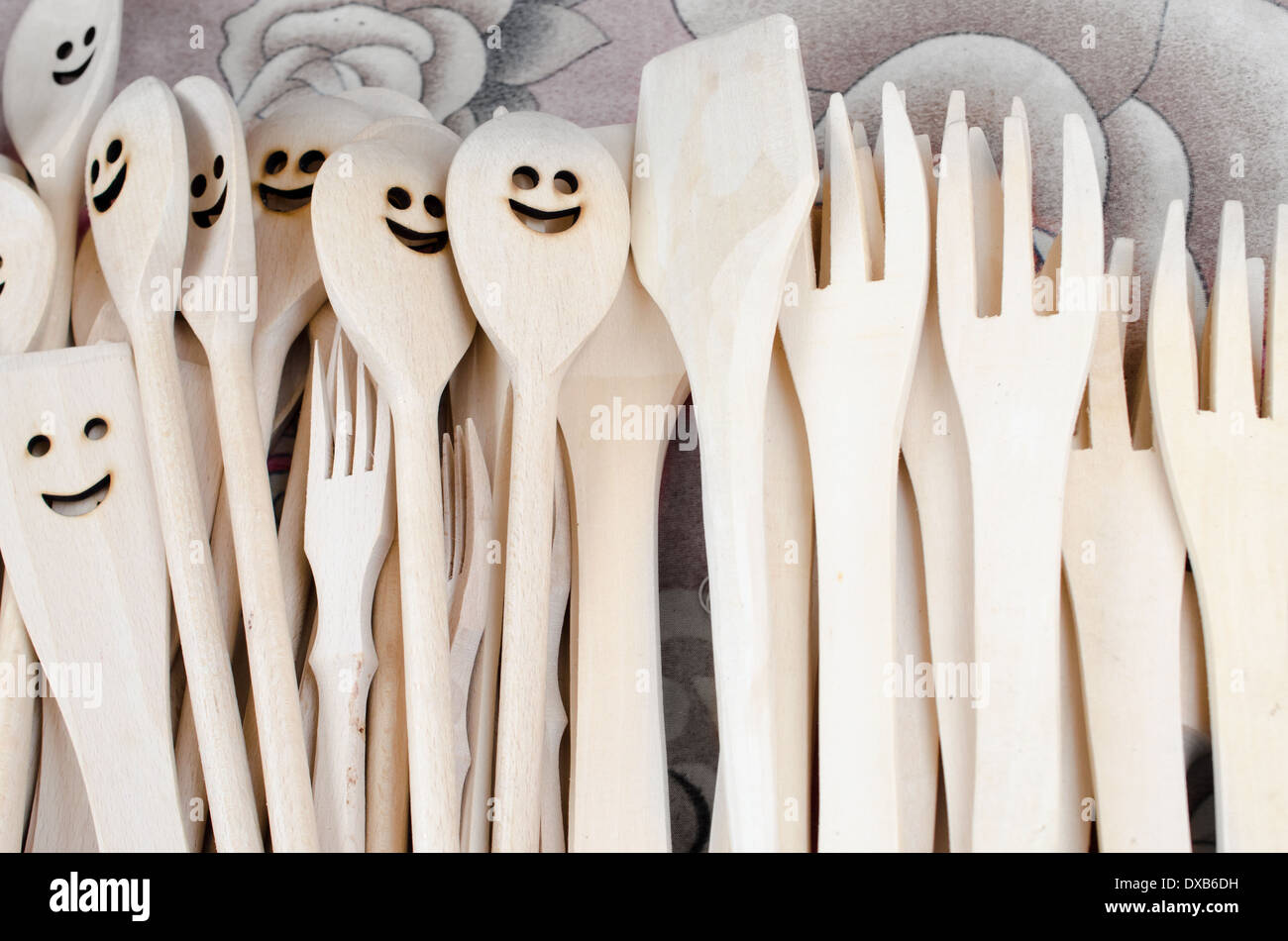 A bunch of woodens spoons on display, various shape, craftsmanship ...