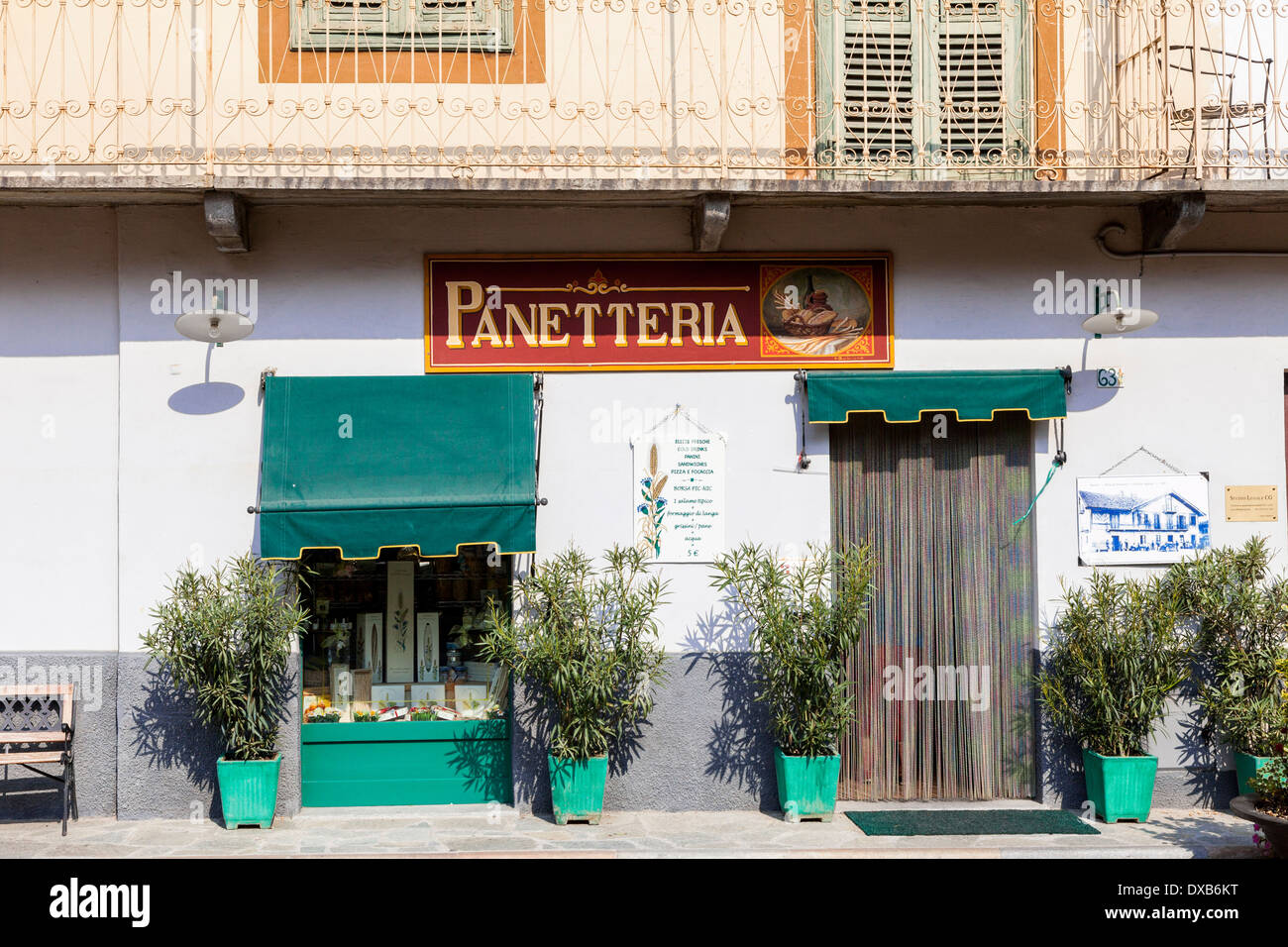 Bakery shop italy hi-res stock photography and images - Alamy