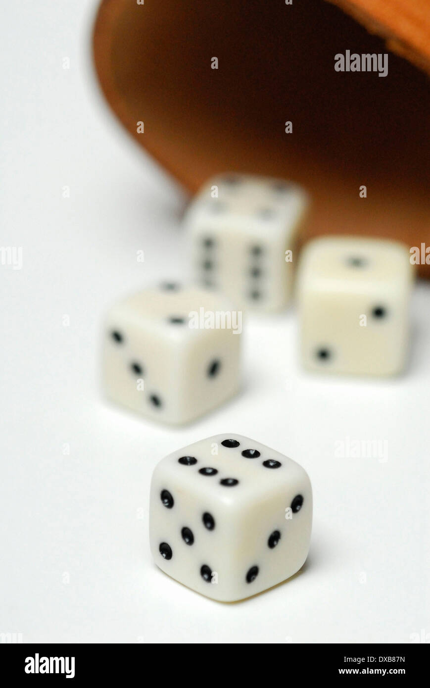 Dice shaker hi-res stock photography and images - Alamy
