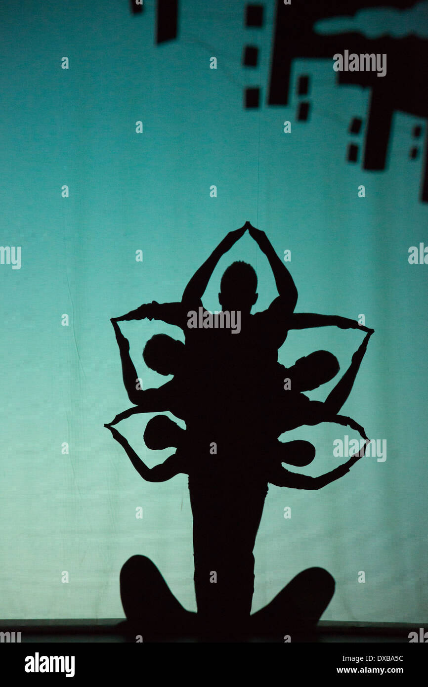 Pilobolus Logo Pilobolus Marks The 'Big Five Oh!' With Tour Stopping