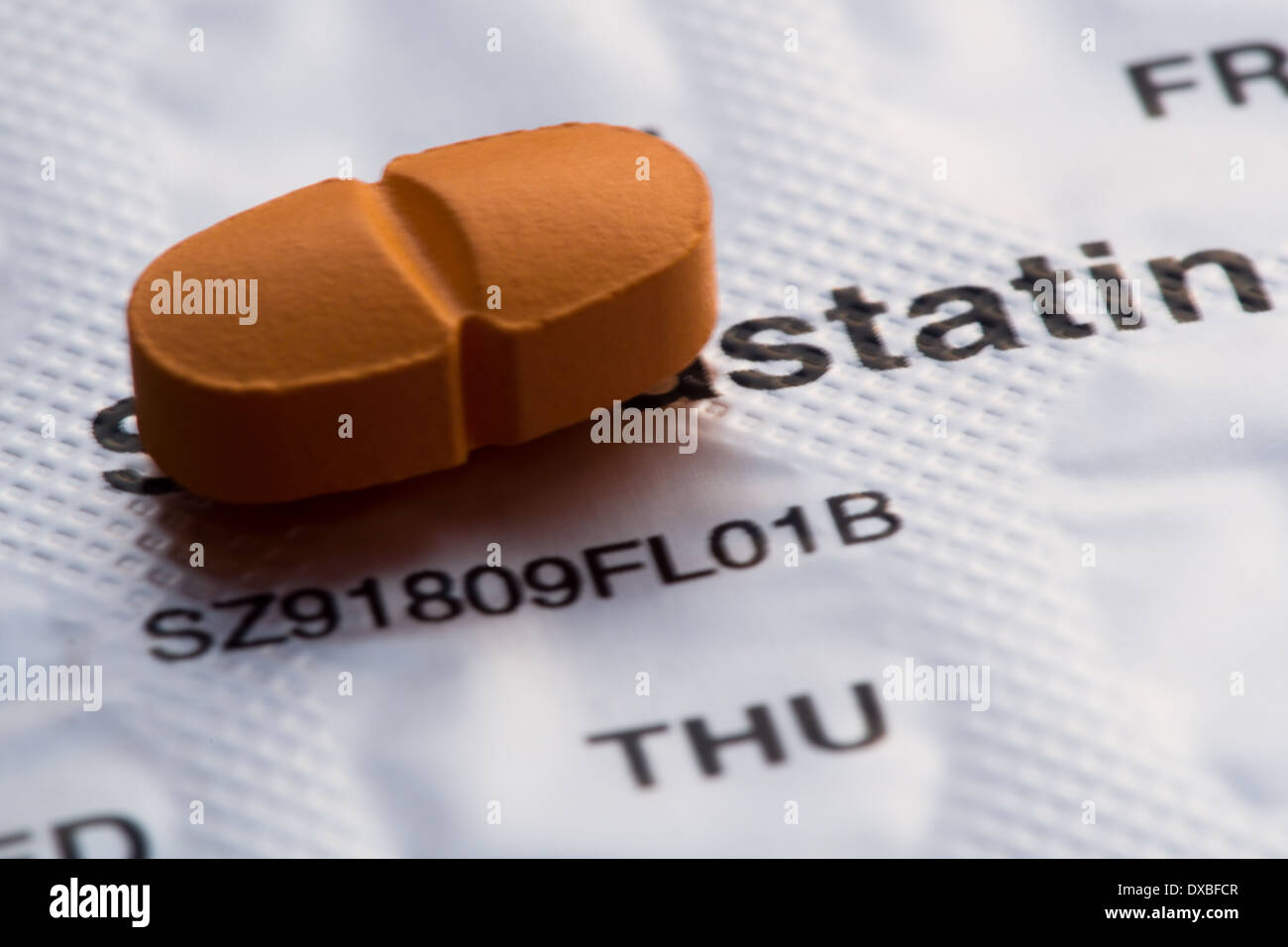 Statins hi-res stock photography and images - Alamy