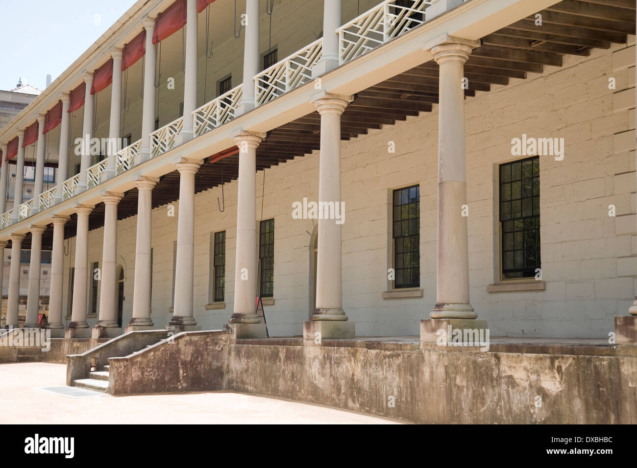 Sydney Mint building in macquarie street,sydney's oldest public ...