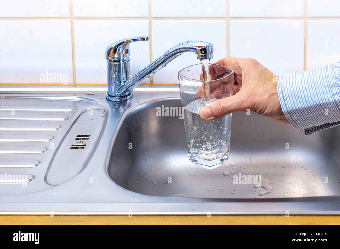 Tap water glass hi-res stock photography and images - Alamy