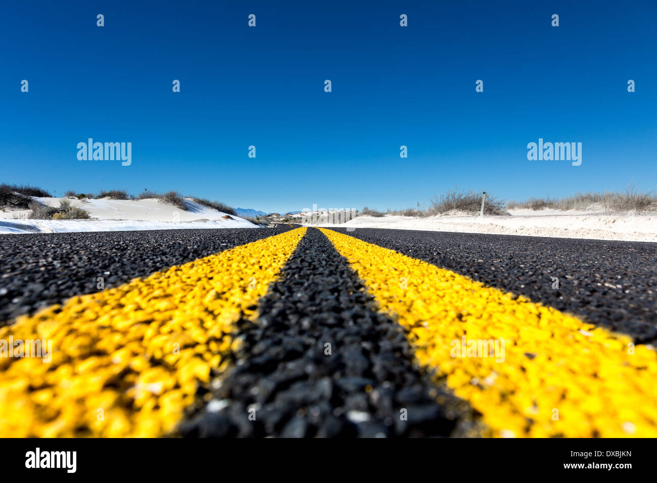Yellow line on road stripes hi-res stock photography and images - Alamy