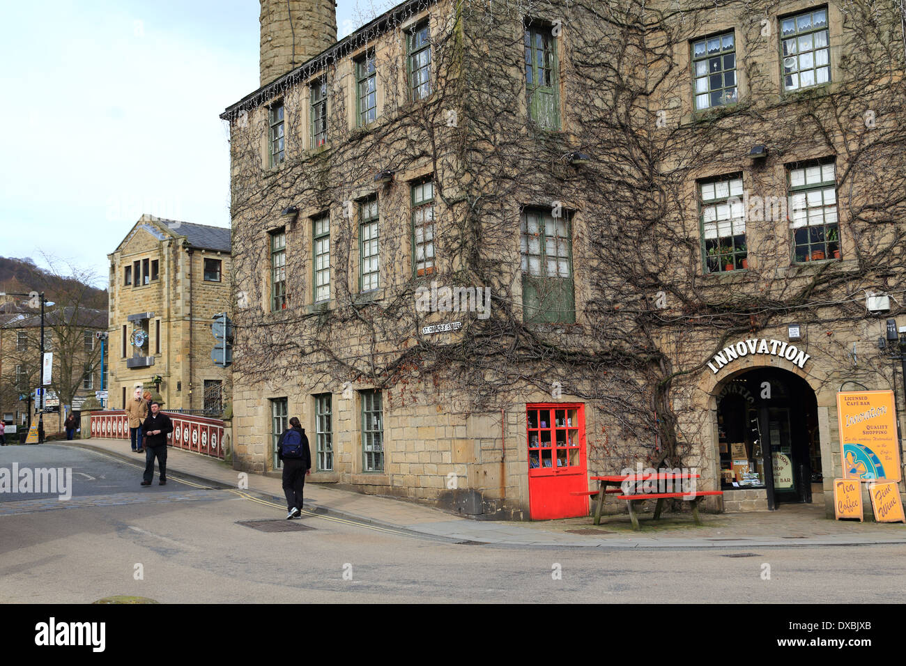 Hebden bridge yorkshire hi-res stock photography and images - Alamy