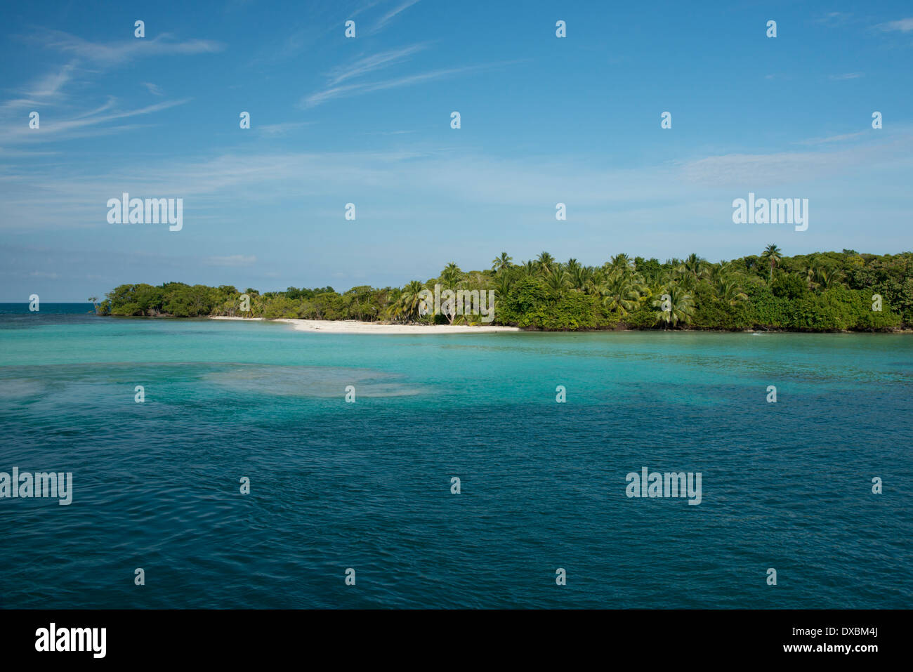 Belize, Caribbean Sea, District of Toledo, The Cayes. West Snake Caye ...