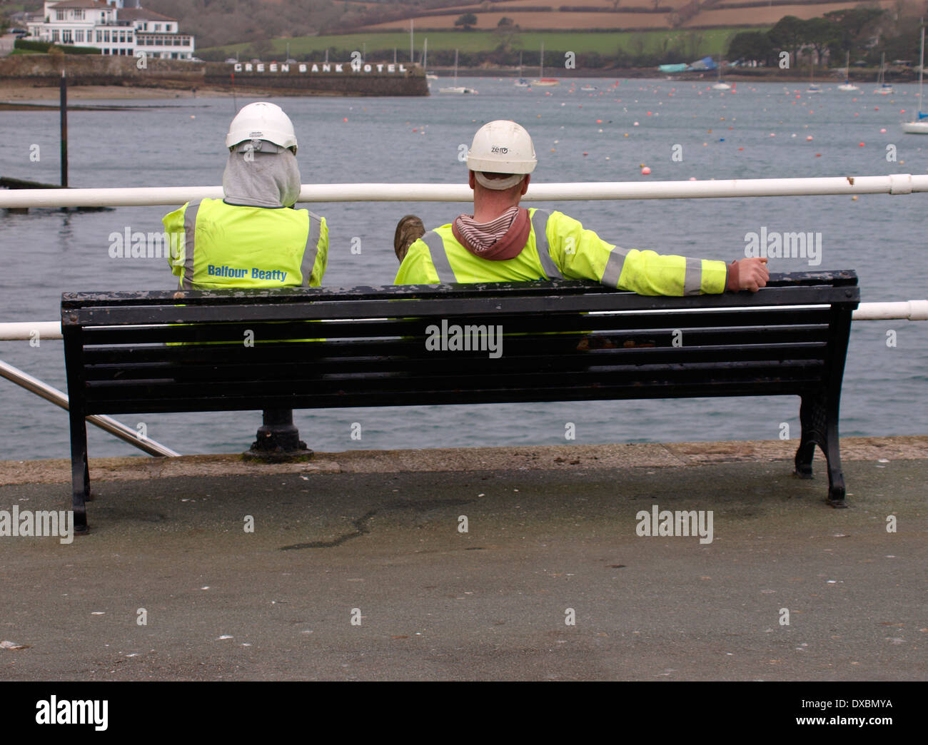 Resting workers hi-res stock photography and images - Alamy