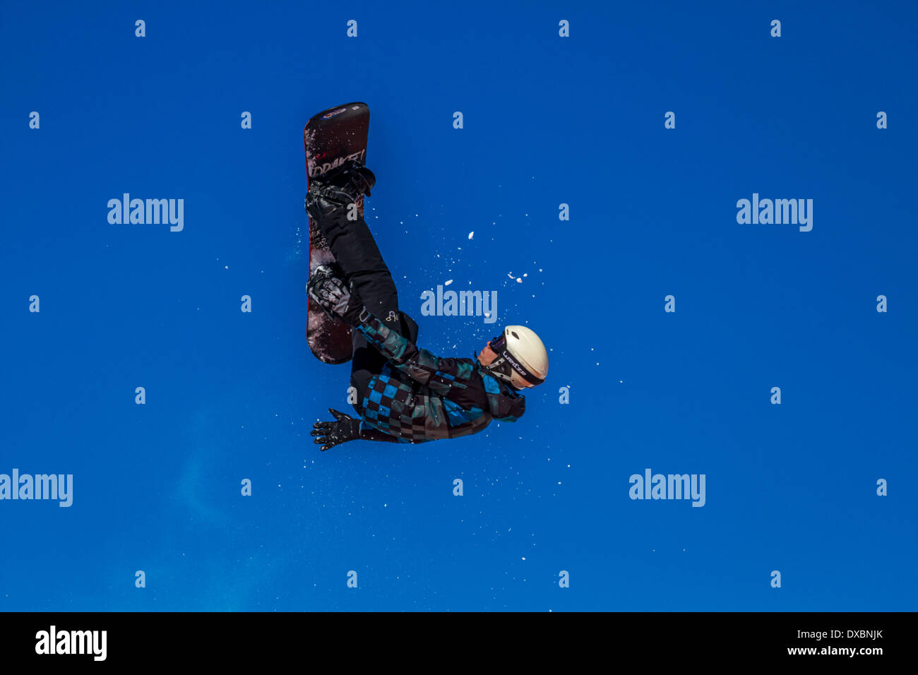 Flying through air, man hi-res stock photography and images - Alamy