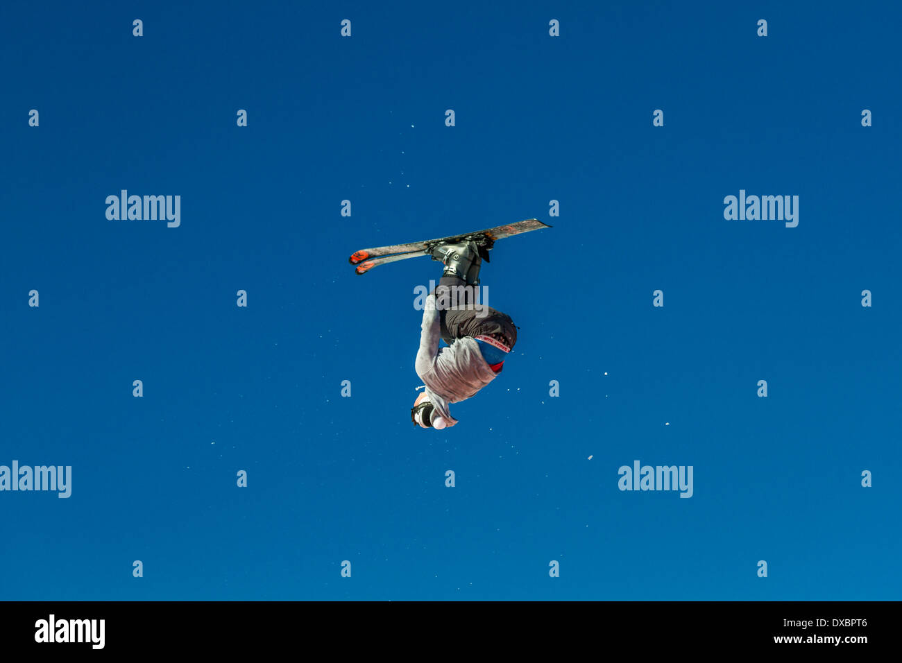 Forward roll hi-res stock photography and images - Alamy