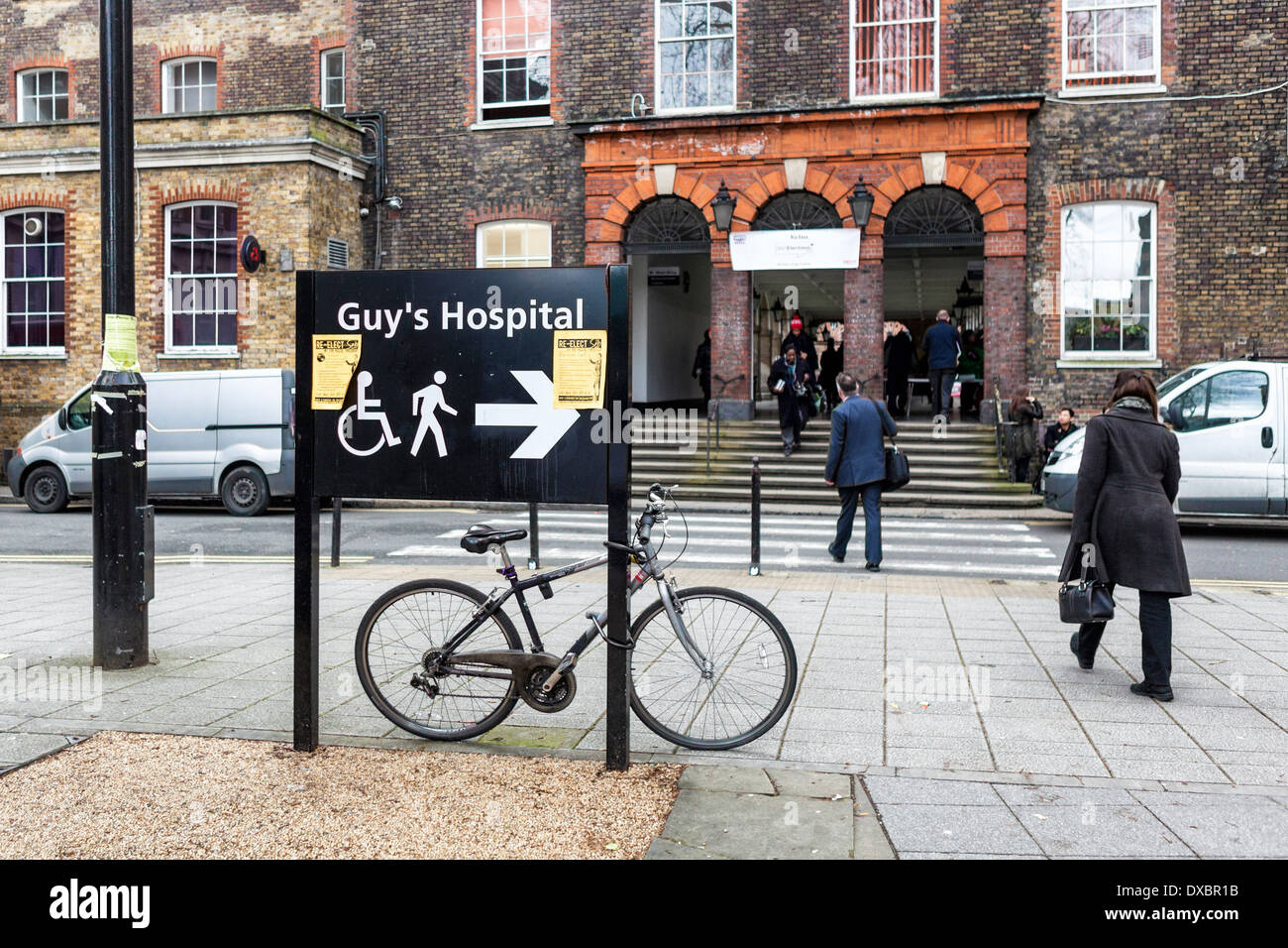 Kings college london guys campus hi-res stock photography and images ...