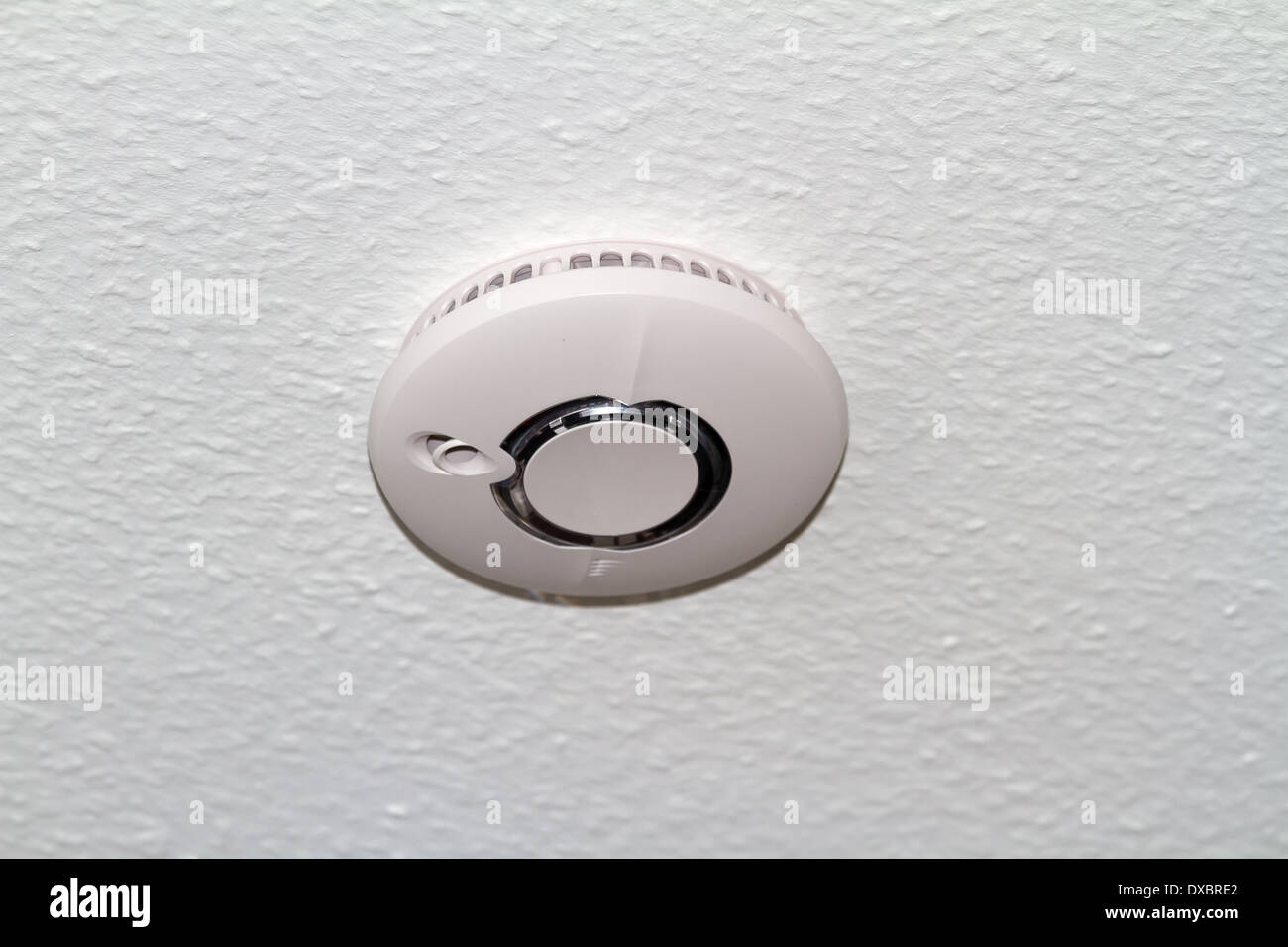 Smoke detectors hi-res stock photography and images - Alamy