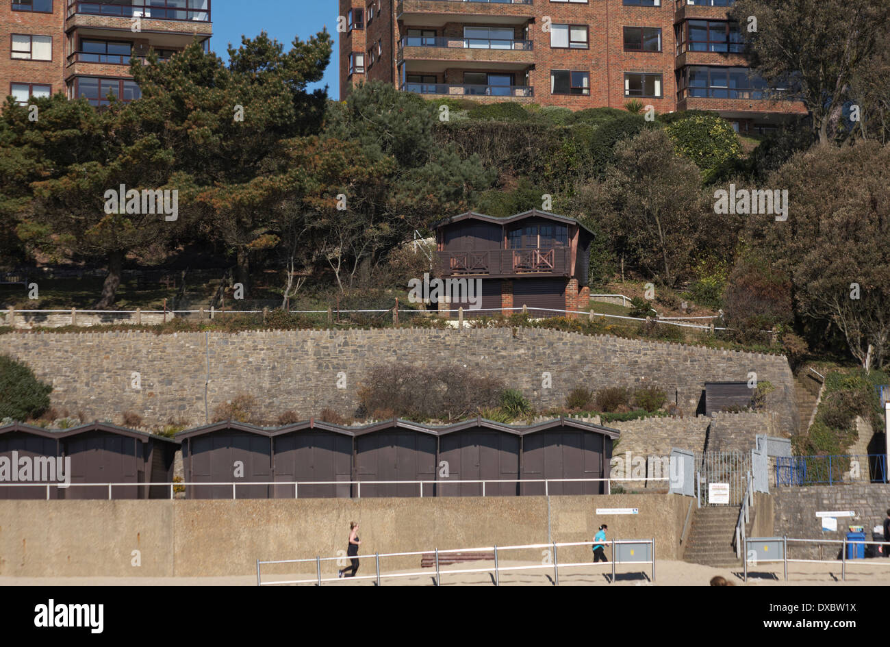 Branksome Chine promenade and Branksome Towers Estate, Poole in March ...