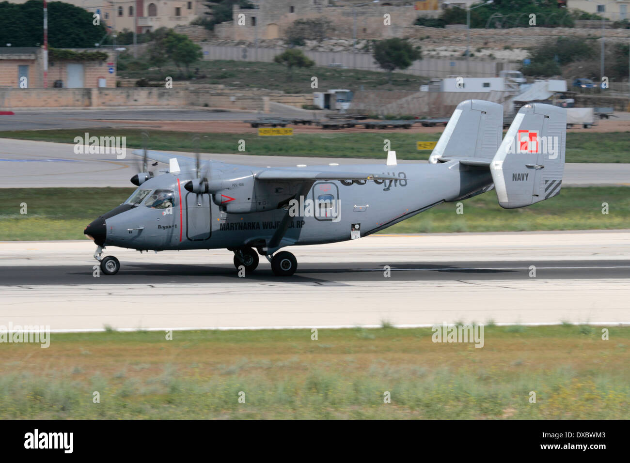 Airplane cargo plane m28 hi-res stock photography and images - Alamy