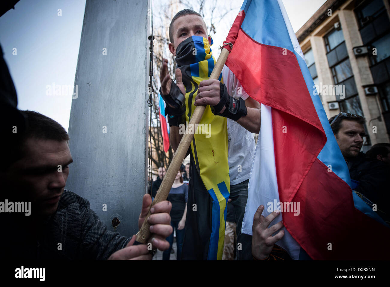 Lenin square donetsk ukraine hi-res stock photography and images - Alamy