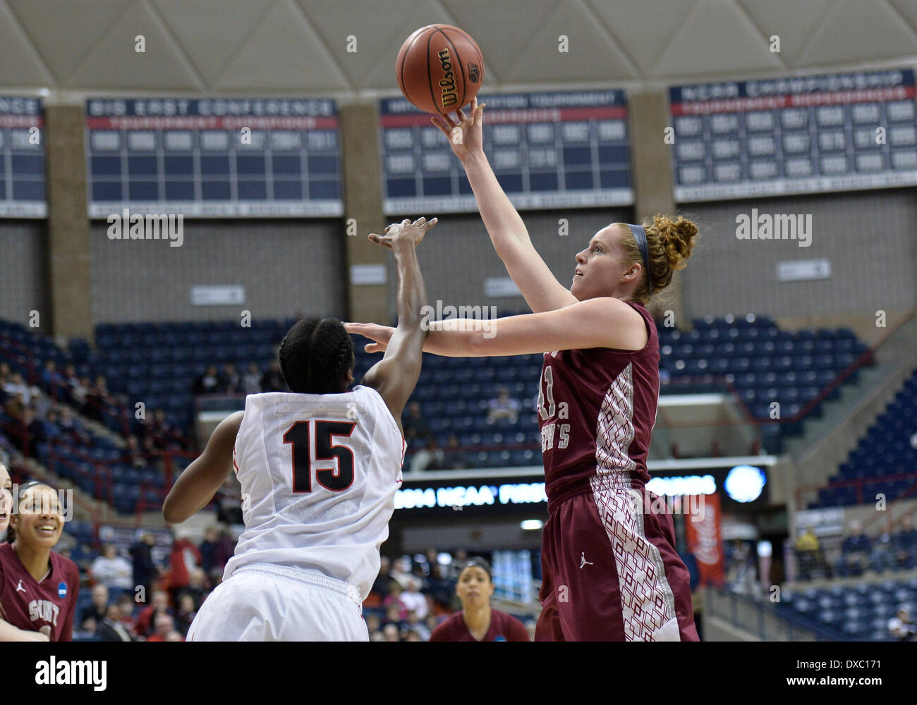 Sarah hawks hi-res stock photography and images - Alamy
