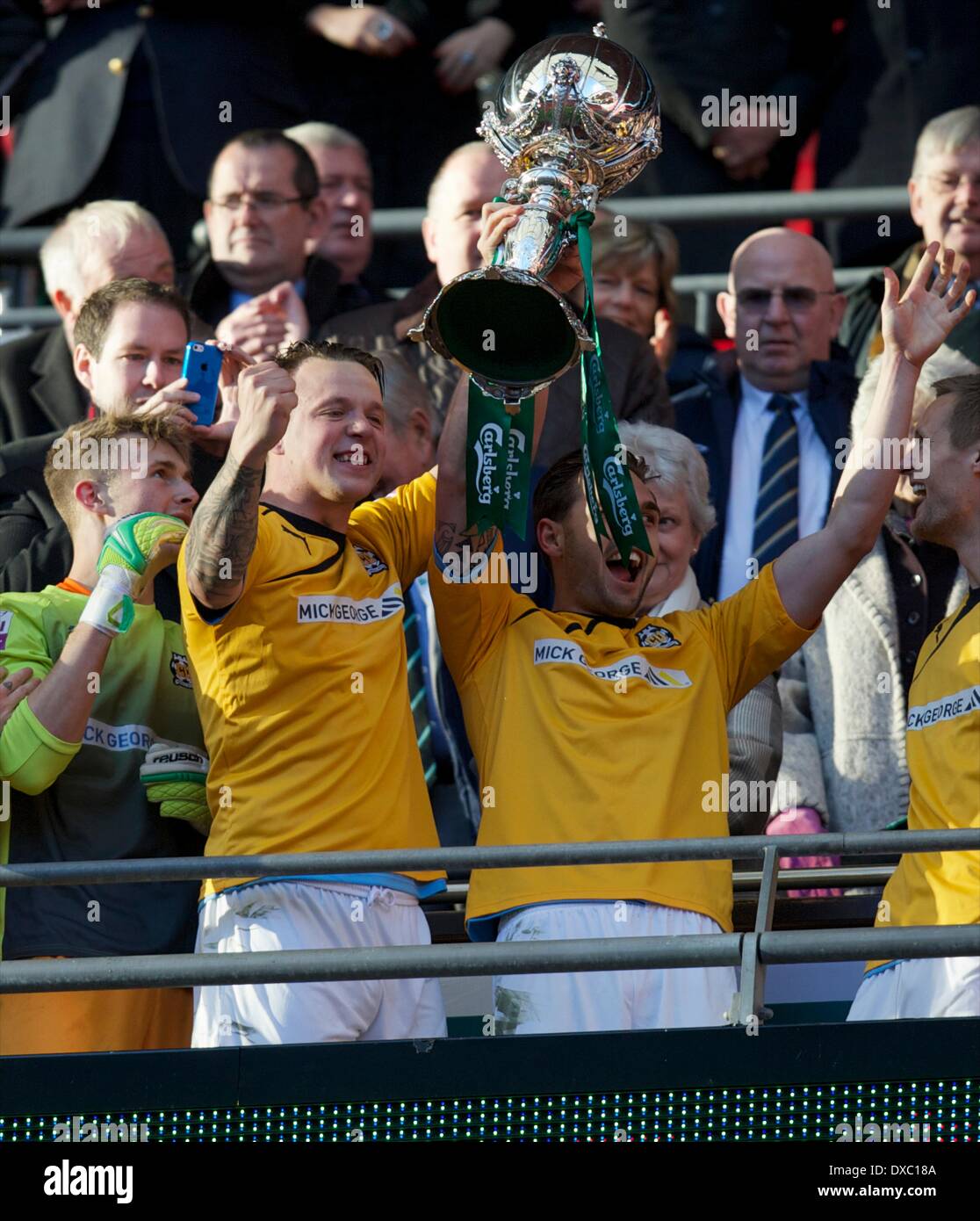 Josh coulson trophy hi-res stock photography and images - Alamy