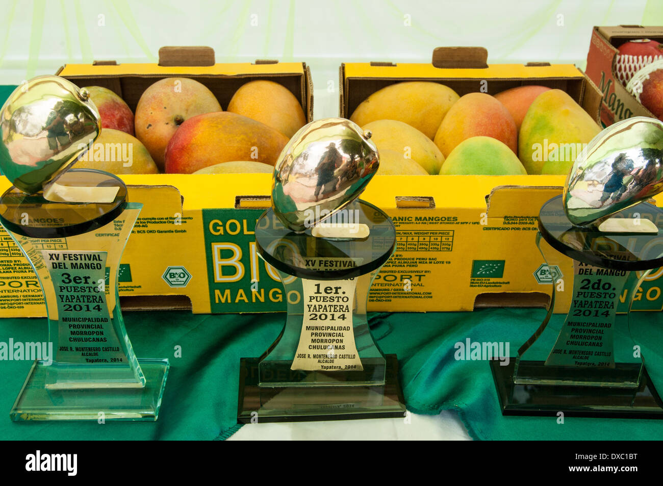 Peruvian mango hi-res stock photography and images - Alamy