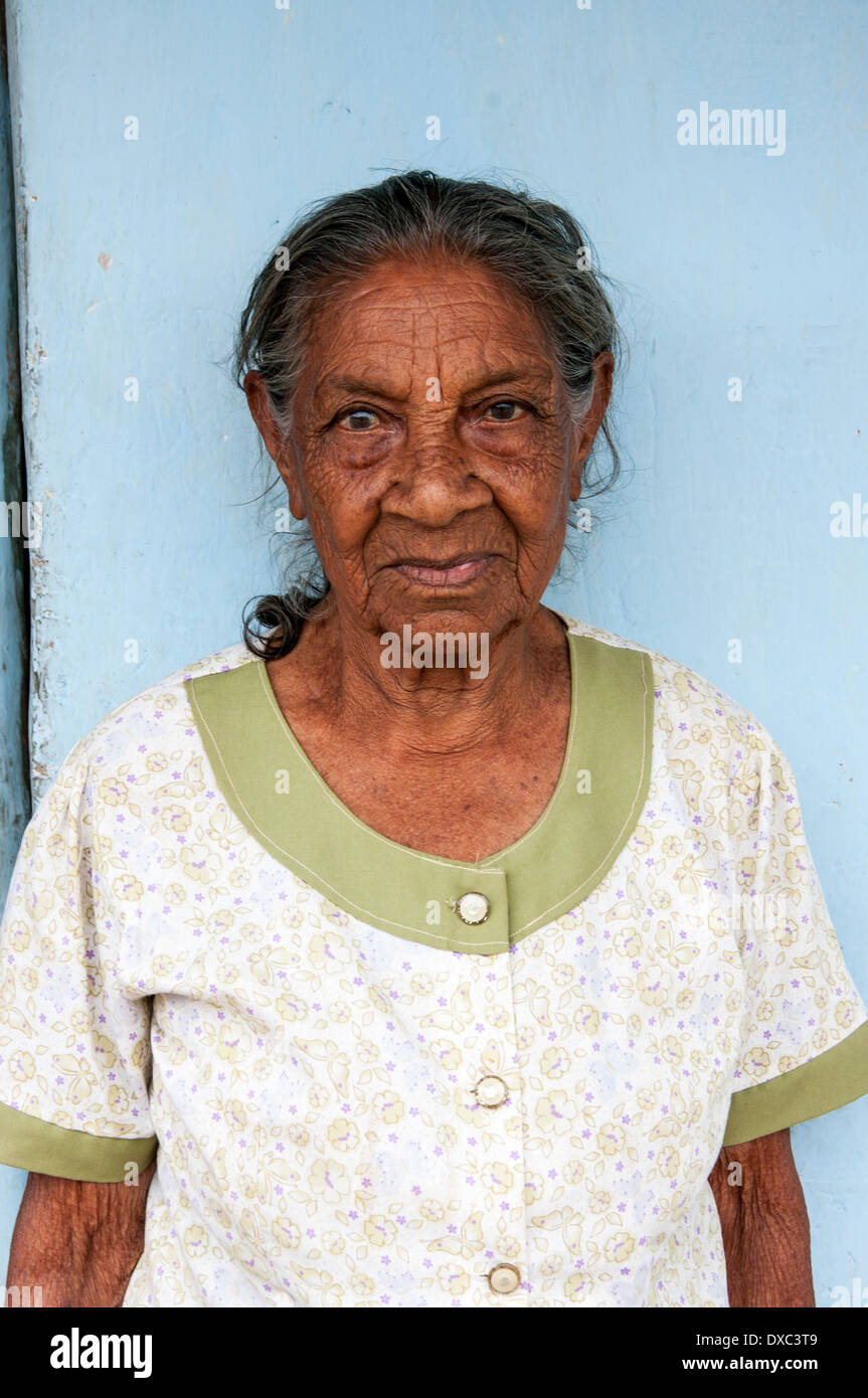 Afro peruvian woman hi-res stock photography and images - Alamy