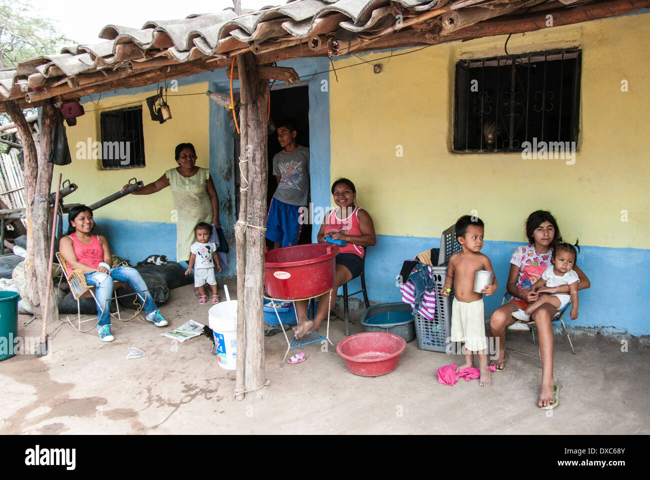Creole Family in northern Peru Stock Photo - Alamy