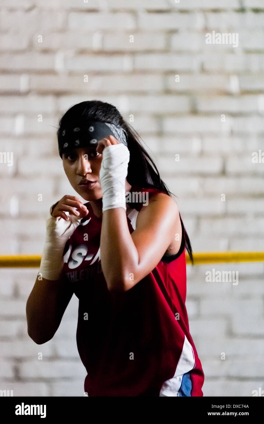 Colombian boxer hi-res stock photography and images - Alamy