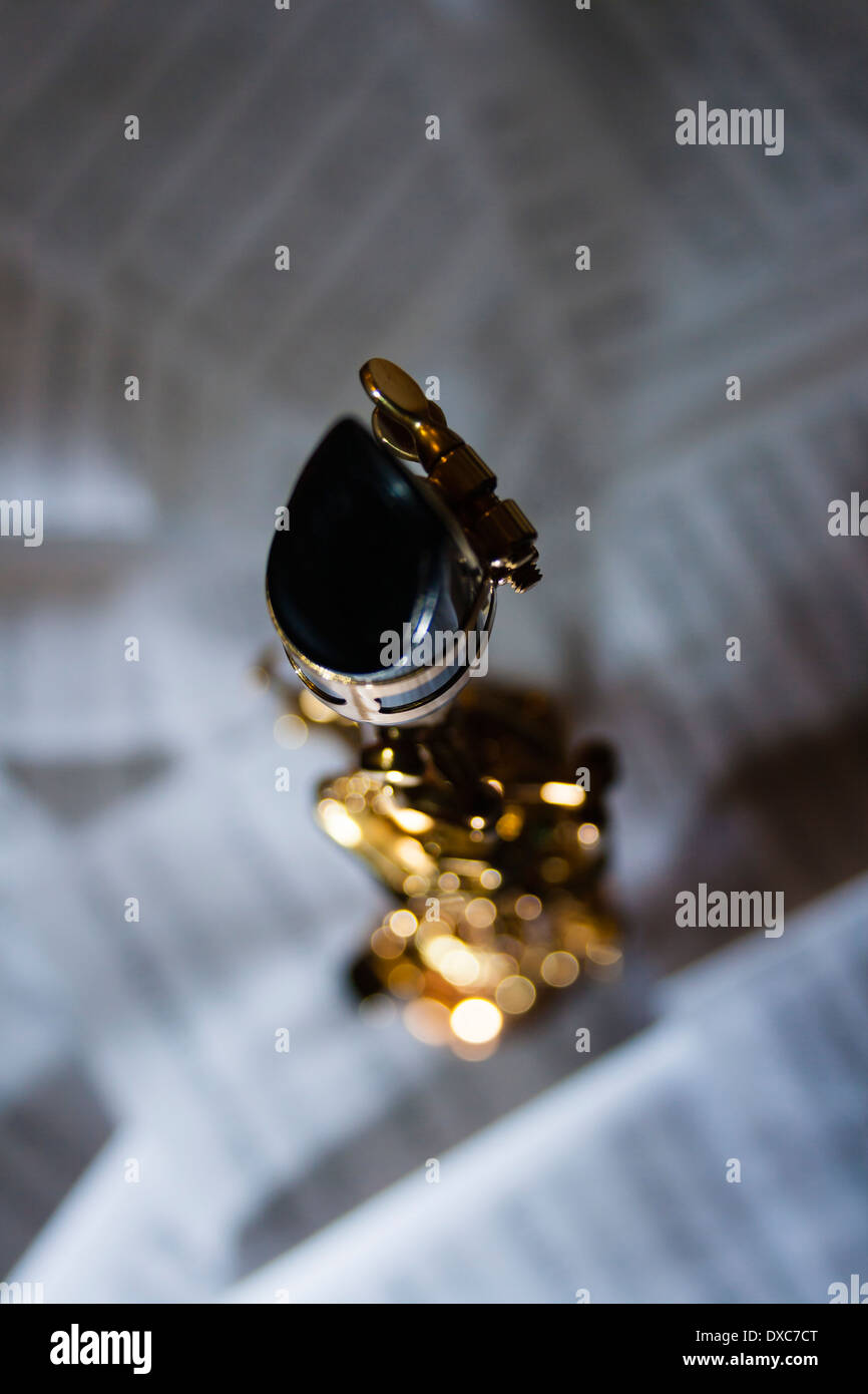 Horizontal music scores hi-res stock photography and images - Alamy