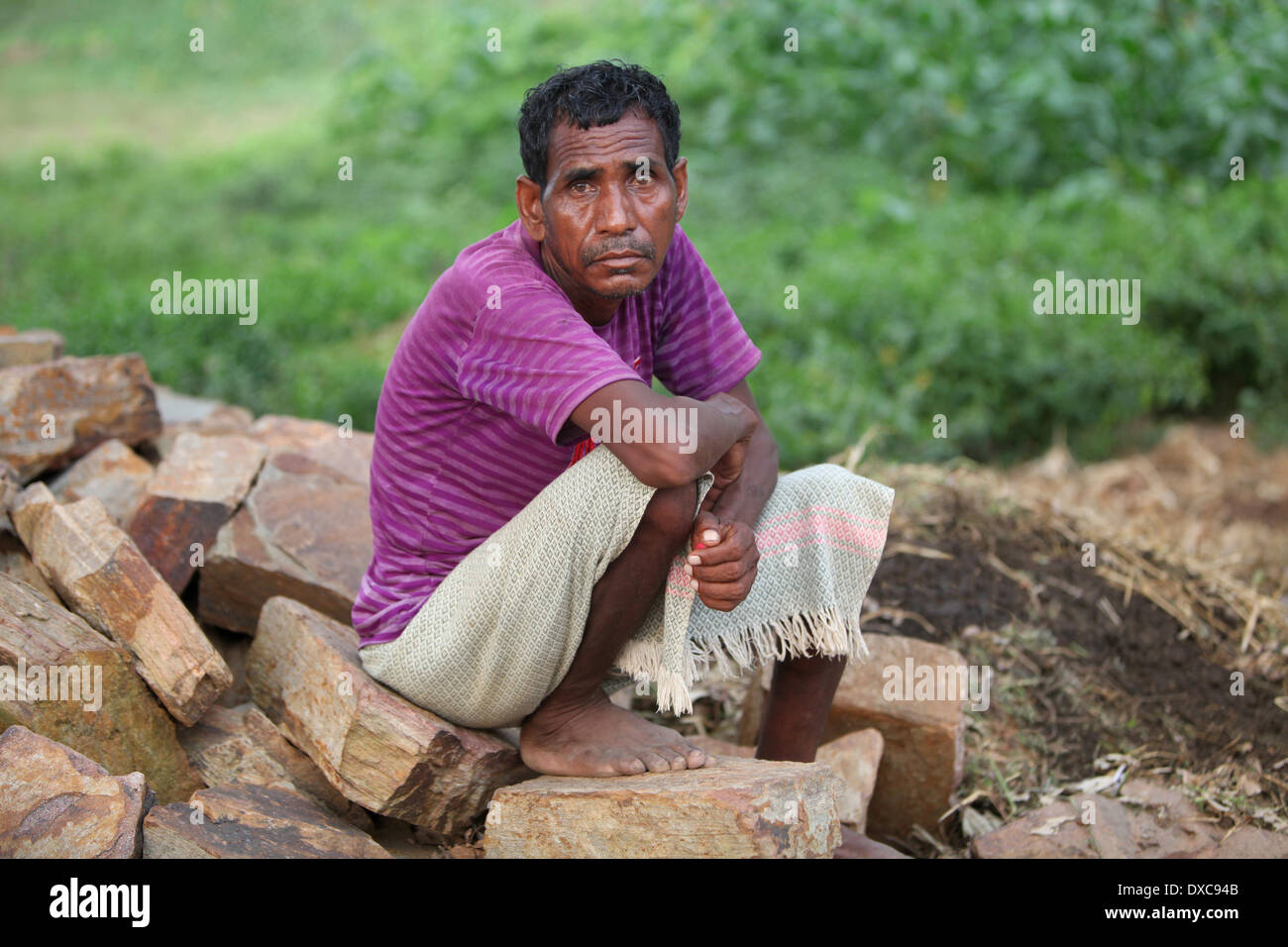 Portrait of a tribal man. Santhal tribe. Hardhekitand village, Dist ...