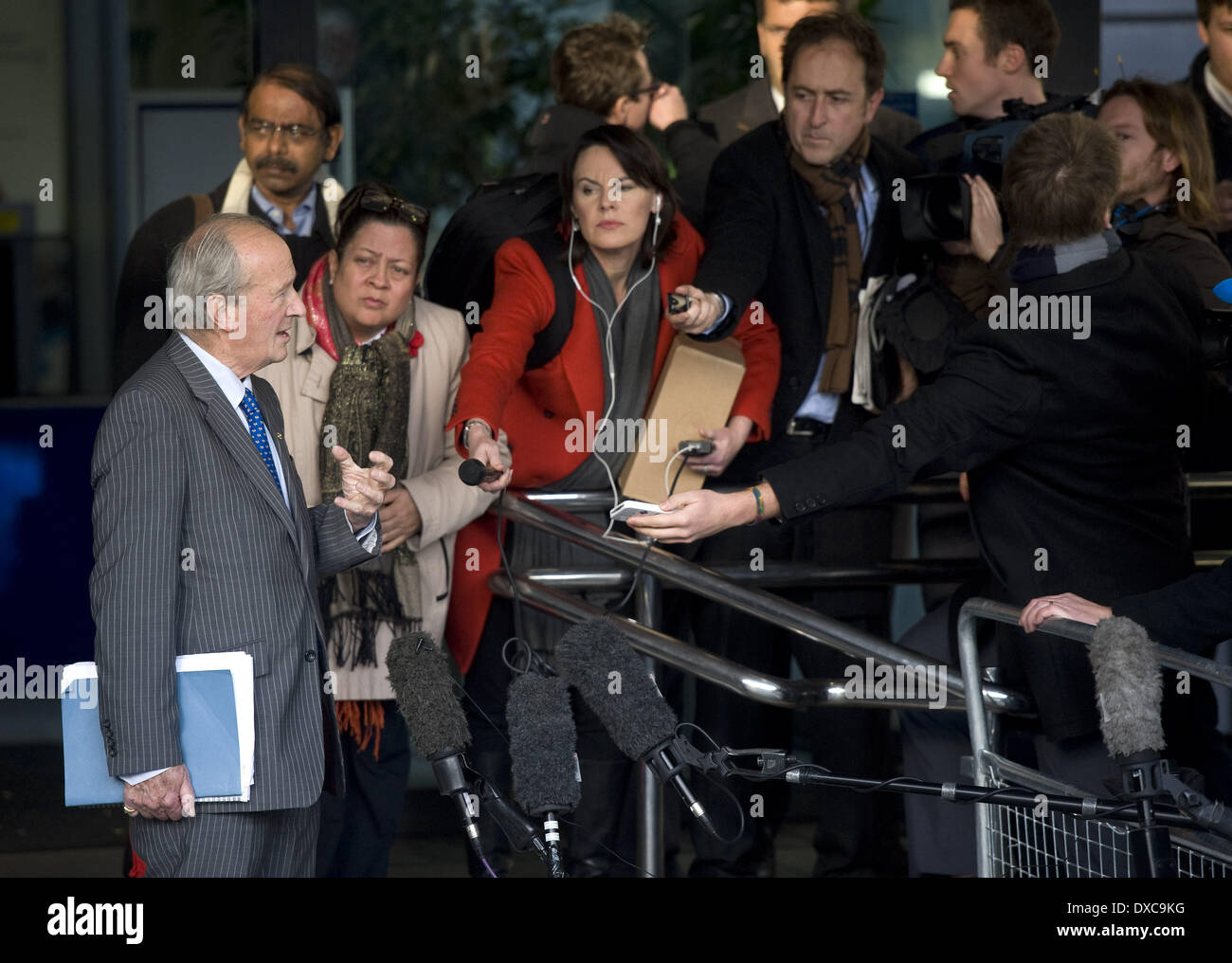 Lord hunt hi-res stock photography and images - Alamy