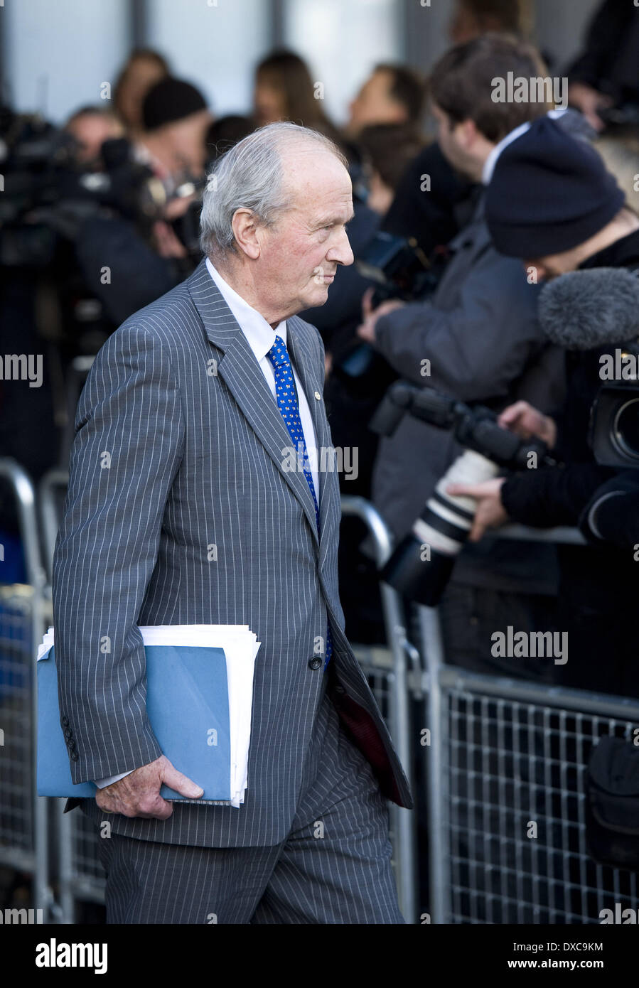 Lord Hunt Public figures leaving the Queen Elizabeth II Conference ...