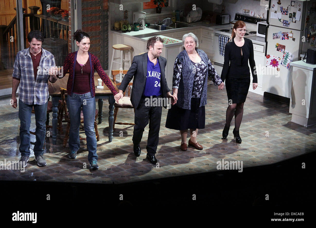 Josh Hamilton, Katie Holmes, Norbert Leo Butz, Jayne Houdyshell and ...